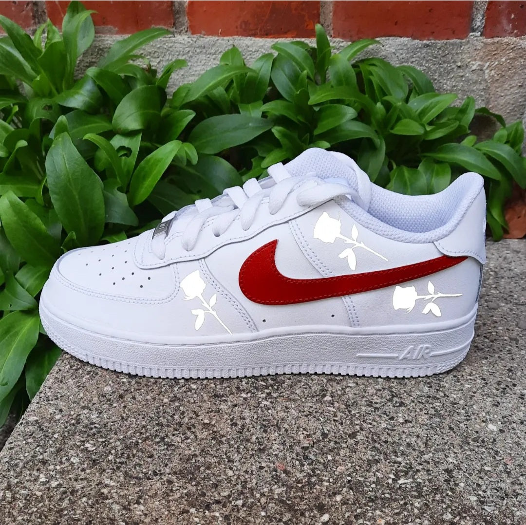 Happy Creative - Air Force 1 "roses reflective" custom sneaker
